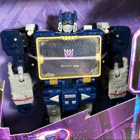 Hasbro | Toys | Transformers Hasbro Legacy Voyager Class Soundwave ...